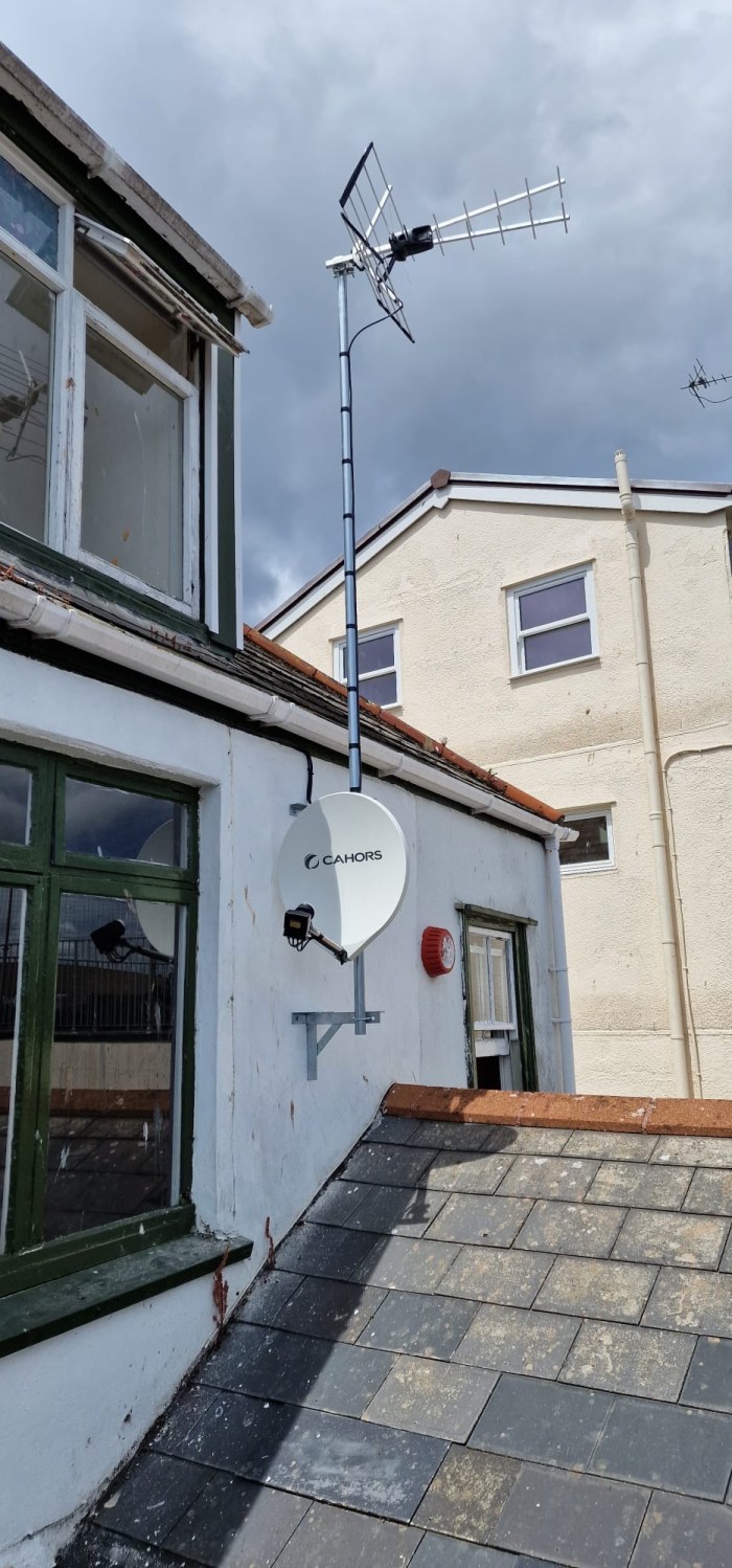 Photos: IRS Installs – Cornwall Aerial Guys Ltd